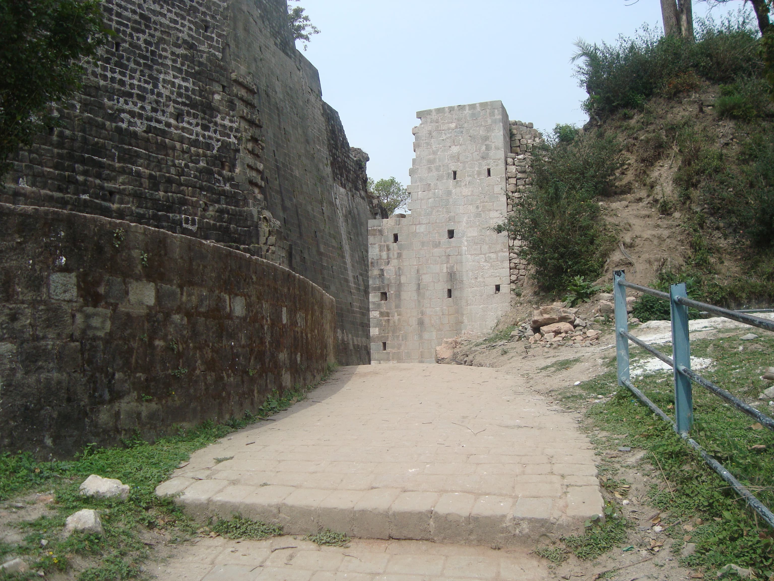 6 Sea Forts In Maharashtra Symbolising Past Glory To Visit 2024