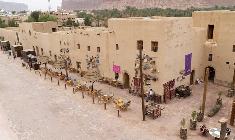 Explore AlUla Moments: A Complete Guide