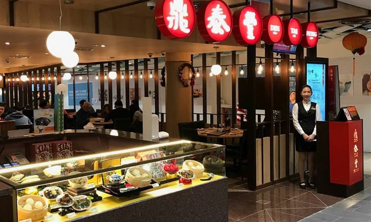20 Restaurants in Sentosa That Serves Delicious Food!