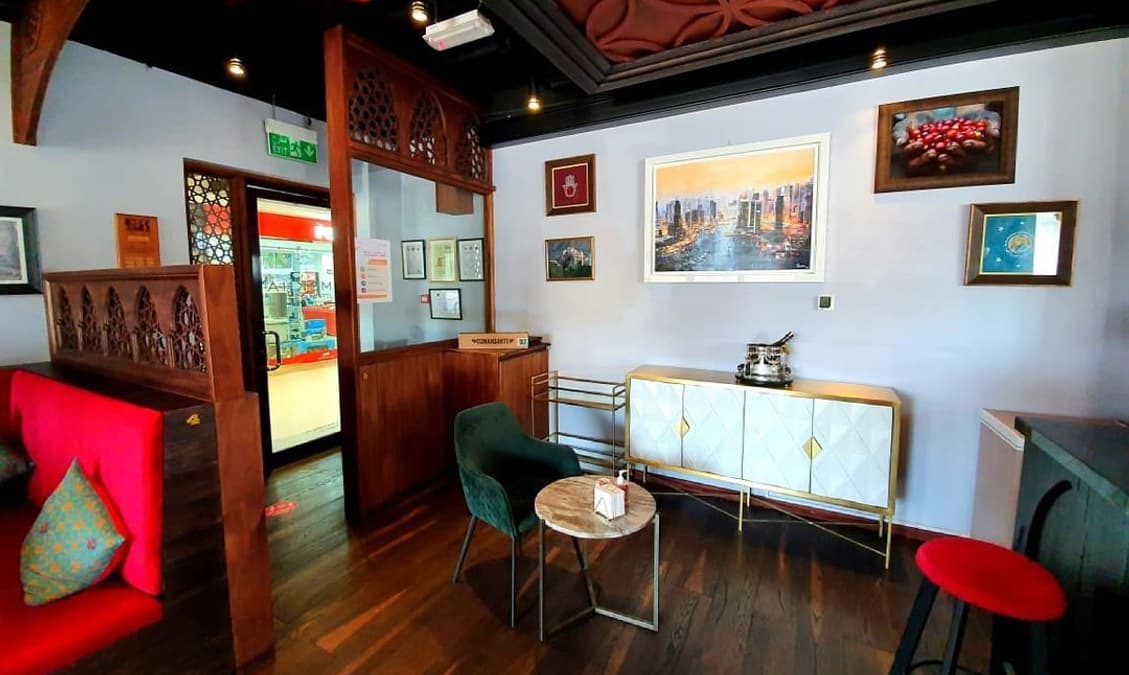 20 Coffee Shops in Jumeirah For Quenching Coffee and Titbits!