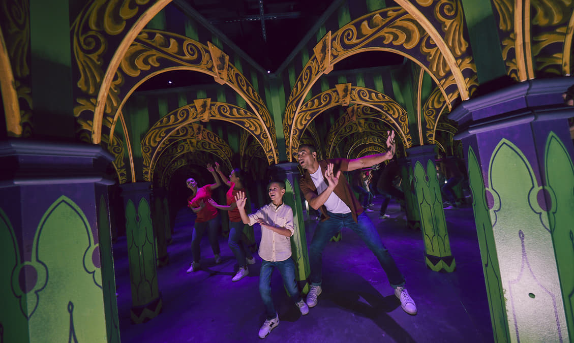 18 Rides in Warner Bros World, Abu Dhabi That You Must Try!