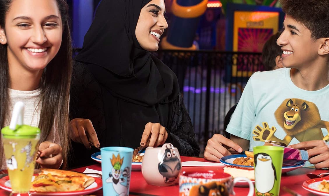 8 Motiongate Restaurants You Need to Give A Try in