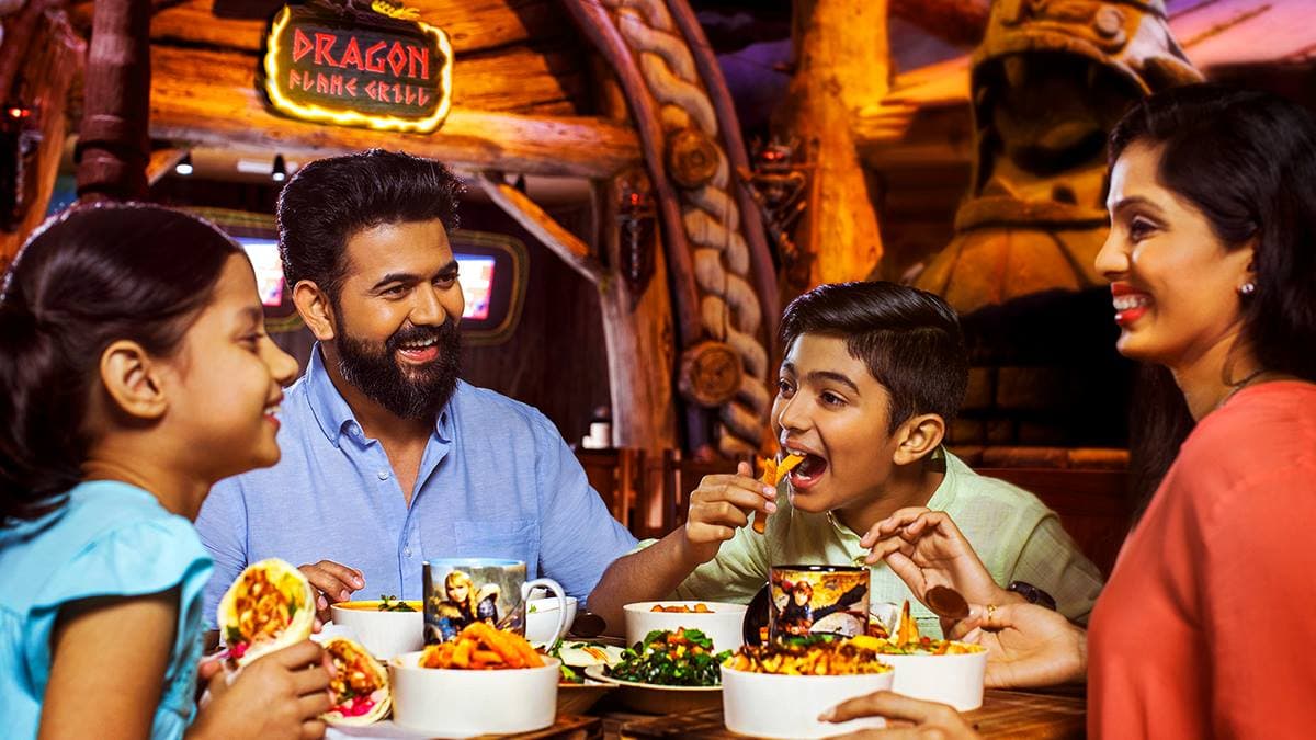 8 Motiongate Restaurants You Need to Give A Try in