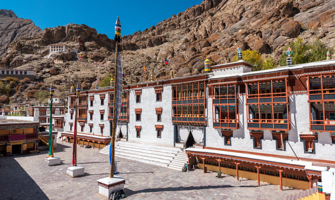 15 Historical Places in Ladakh | Monuments of Ladakh in 2025!