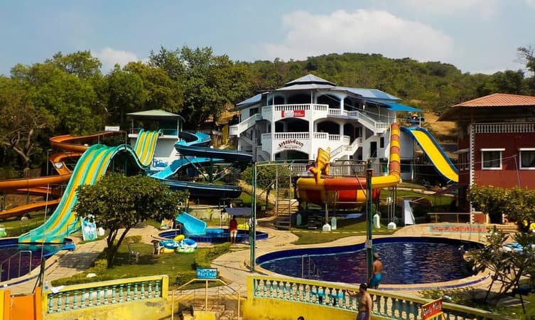20 Places To Visit in Goa with Family For A Memorable Trip