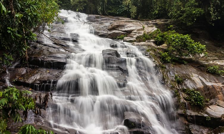 10 Waterfalls Near Kuala Lumpur That You Must Explore in 2025