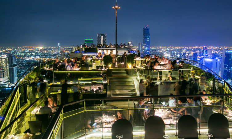 15 Sky Dining Places in Kuala Lumpur With Stunning Views!