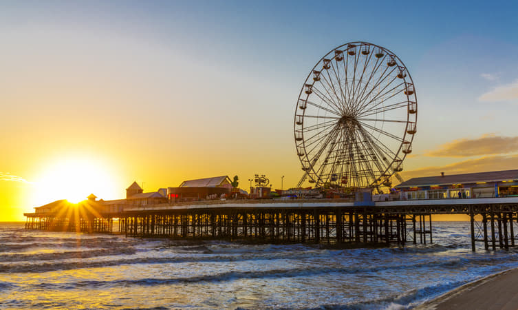 15 Beaches Near Manchester For A Perfect Seaside Day Out