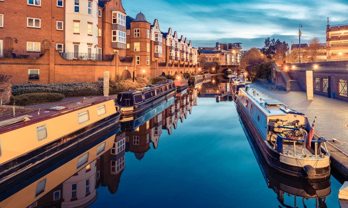 15 Places To Visit Near Manchester For A Delightful Experience