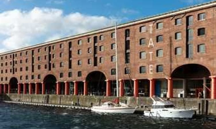 15 Romantic Things To Do In Liverpool For A Charming Trip