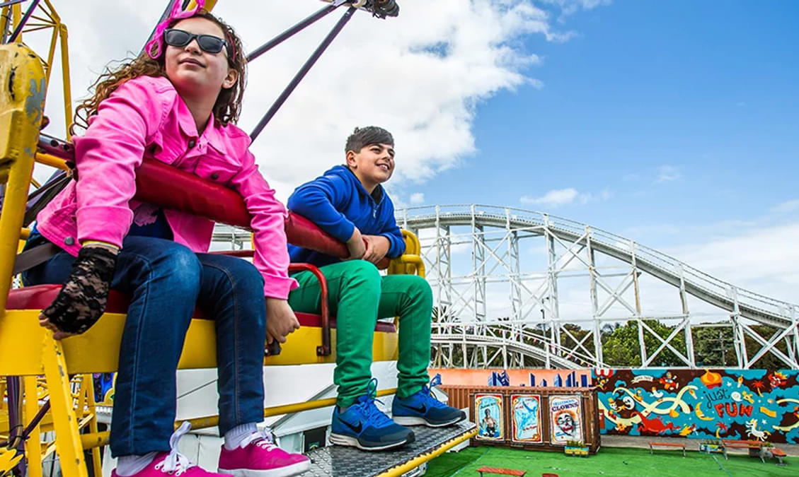 15 Luna Park Rides Melbourne For An Epic Thrilling Experience