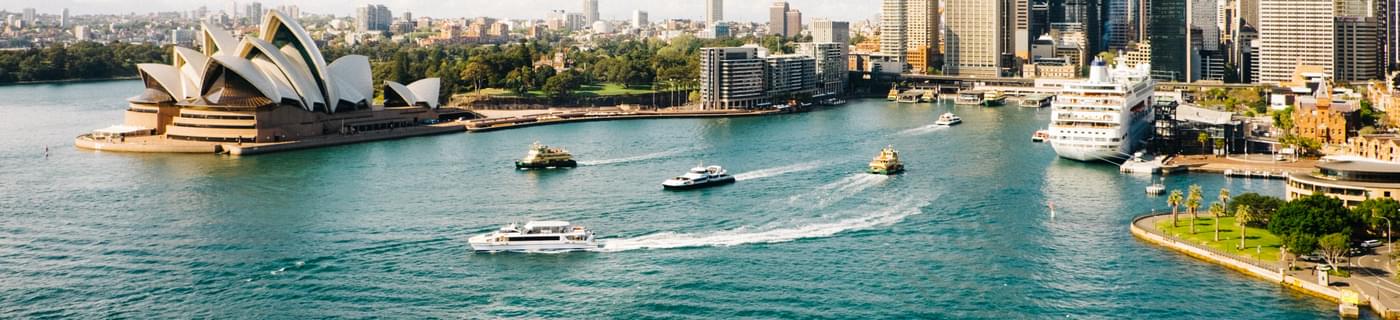 Australia in April: Things to Do, Places to Visit & Events 2025