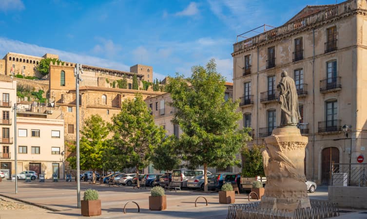 9 Places to Visit Between Barcelona and Valencia | (Updated List)