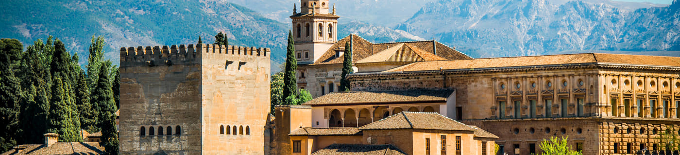 15 Historical Places in Granada That Will Leave You Spellbound!