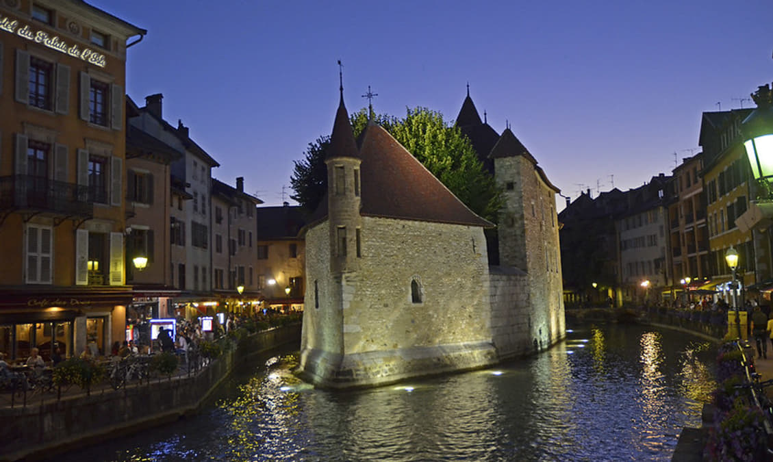 15 Castles in France You Must Visit For A Historical Day Tour!