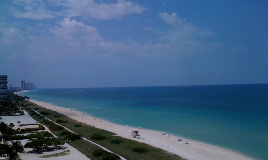 10 Beaches in Miami To Enjoy the Best Ocean View & Sun Sets