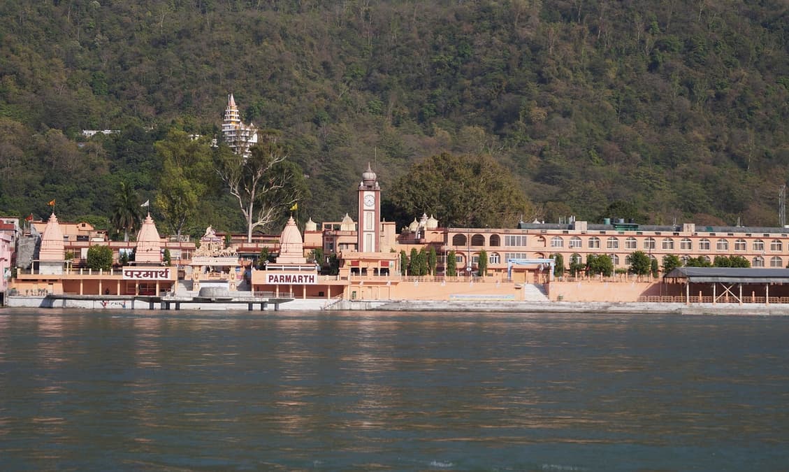 7 Ghats In Rishikesh To Visit For Ganga Snan
