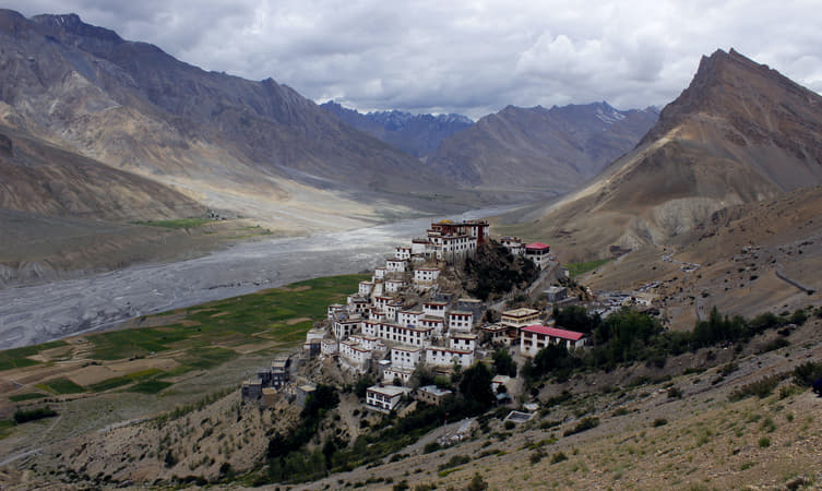 Spiti Valley in Winter: How to reach, Weather, Places to visit