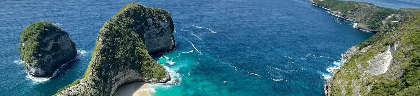 10 Islands Around Bali For A Relaxing & Fun Vacation!