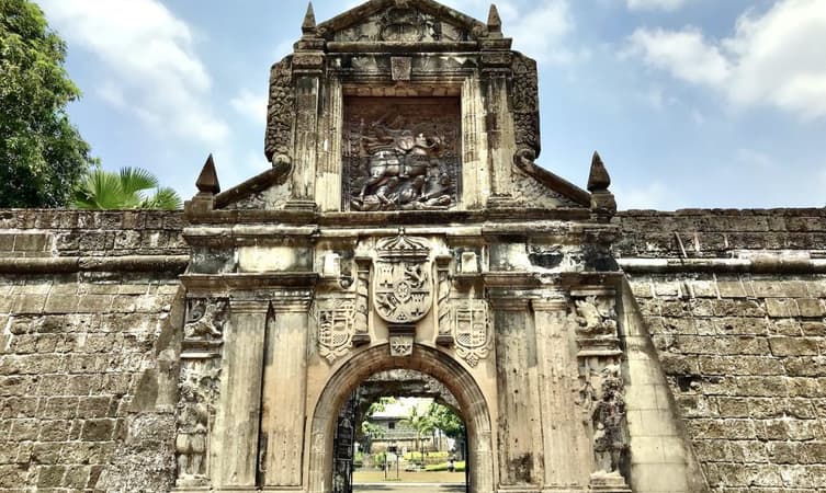 10 Best Places to visit in Philippines in June in 2026