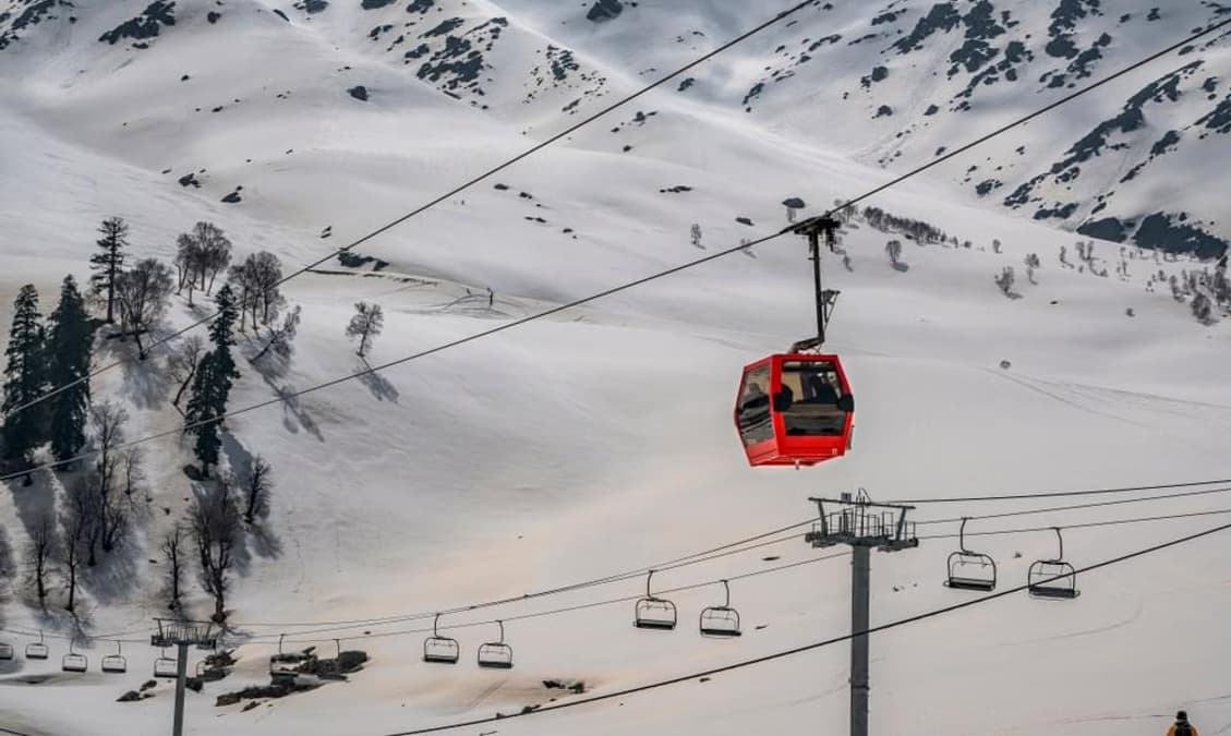 Kashmir in May | Know About Weather, Attraction, Activities & More!