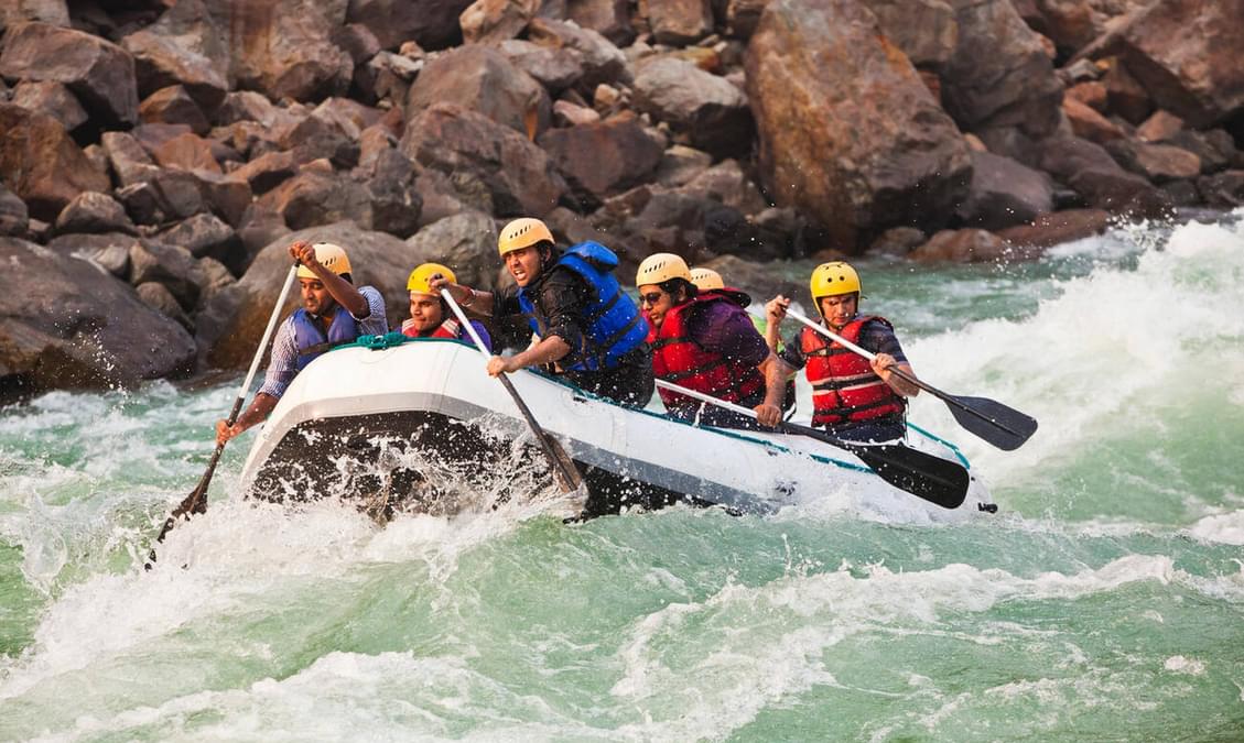 Best Time and Season for Rafting in Rishikesh in 2025