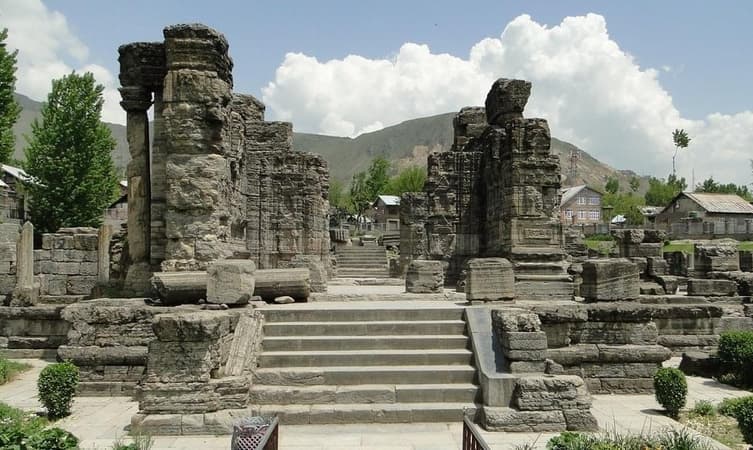 15 Monuments of Jammu and Kashmir: Where History & Beauty Converge