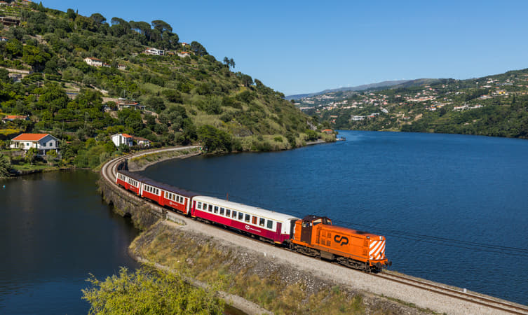 20 Best Train Rides in Europe That You Must Experience!