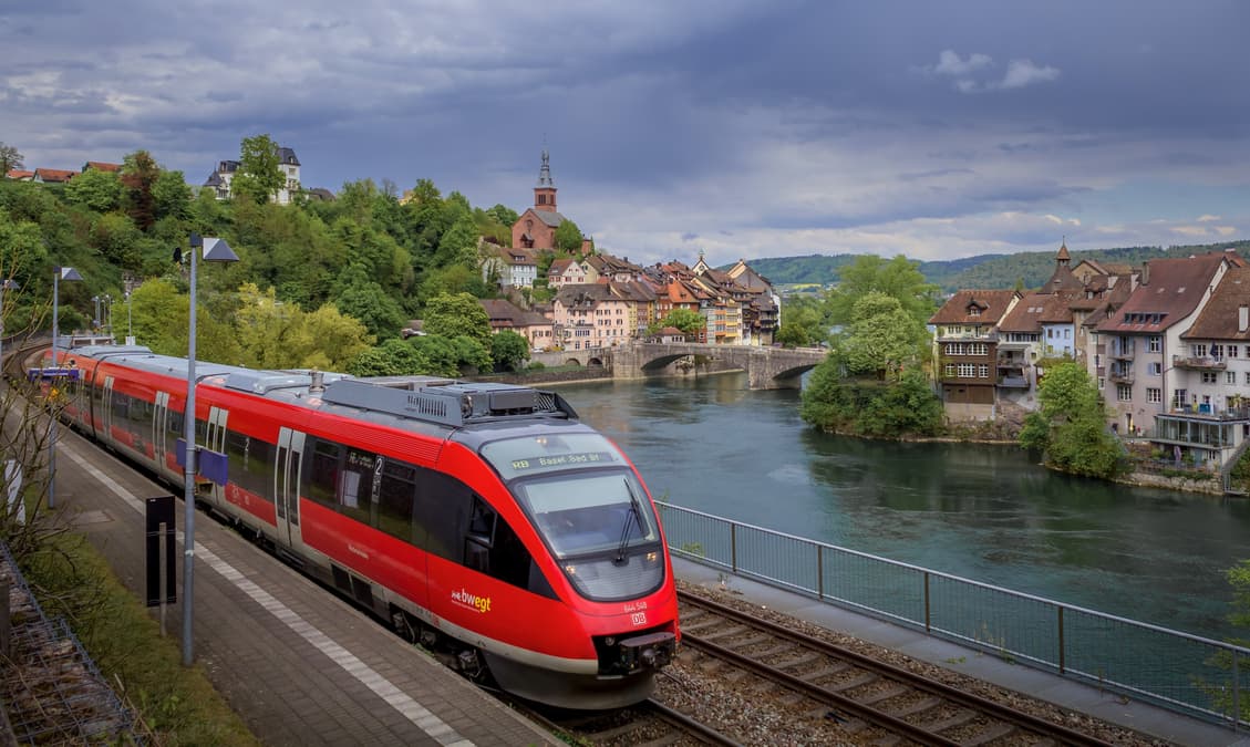 20 Best Train Rides in Europe That You Must Experience!